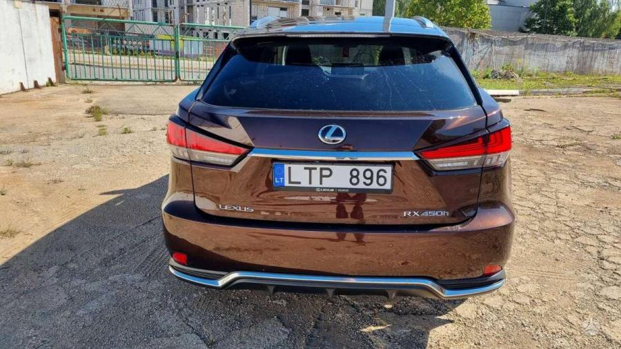 Brūns Lexus RX 450h 2021 Viļņa, ar dzinēja tilpumu 3.46 L un nobraukumu 138 tūkst. km par 42000 €, foto 5 vietnē AUTOMOTO.COM.LV