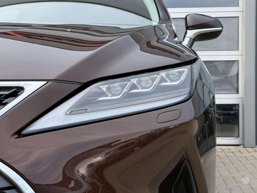 Brūns Lexus RX 450h 2021 Viļņa, ar dzinēja tilpumu 3.46 L un nobraukumu 110 tūkst. km par 40000 €, foto 11 vietnē AUTOMOTO.COM.LV