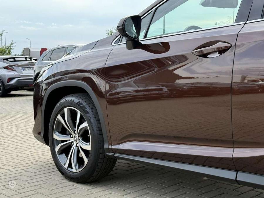 Brūns Lexus RX 450h 2021 Viļņa, ar dzinēja tilpumu 3.46 L un nobraukumu 110 tūkst. km par 40000 €, foto 12 vietnē AUTOMOTO.COM.LV