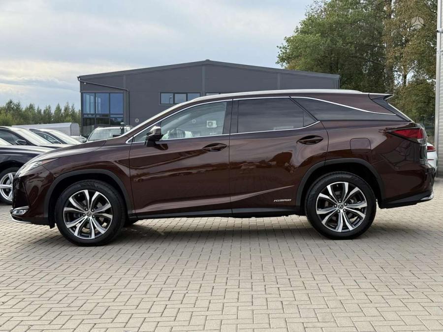 Brūns Lexus RX 450h 2021 Viļņa, ar dzinēja tilpumu 3.46 L un nobraukumu 110 tūkst. km par 40000 €, foto 13 vietnē AUTOMOTO.COM.LV