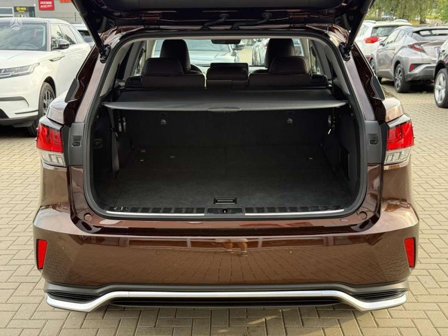 Brūns Lexus RX 450h 2021 Viļņa, ar dzinēja tilpumu 3.46 L un nobraukumu 110 tūkst. km par 40000 €, foto 17 vietnē AUTOMOTO.COM.LV