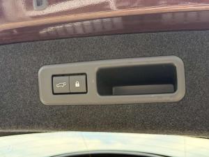 Brūns Lexus RX 450h 2021 Viļņa, ar dzinēja tilpumu 3.46 L un nobraukumu 110 tūkst. km par 40000 €, foto 19 vietnē AUTOMOTO.COM.LV