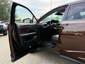 Brūns Lexus RX 450h 2021 Viļņa, ar dzinēja tilpumu 3.46 L un nobraukumu 110 tūkst. km par 40000 €, foto 25 vietnē AUTOMOTO.COM.LV