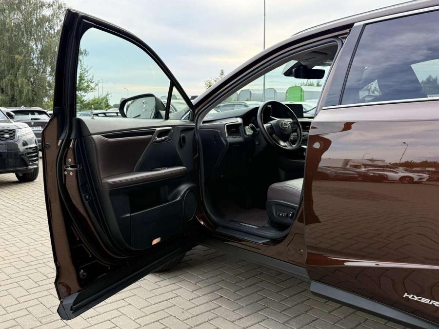 Brūns Lexus RX 450h 2021 Viļņa, ar dzinēja tilpumu 3.46 L un nobraukumu 110 tūkst. km par 40000 €, foto 25 vietnē AUTOMOTO.COM.LV