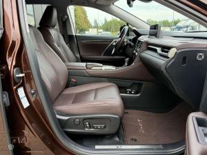 Brūns Lexus RX 450h 2021 Viļņa, ar dzinēja tilpumu 3.46 L un nobraukumu 110 tūkst. km par 40000 €, foto 45 vietnē AUTOMOTO.COM.LV