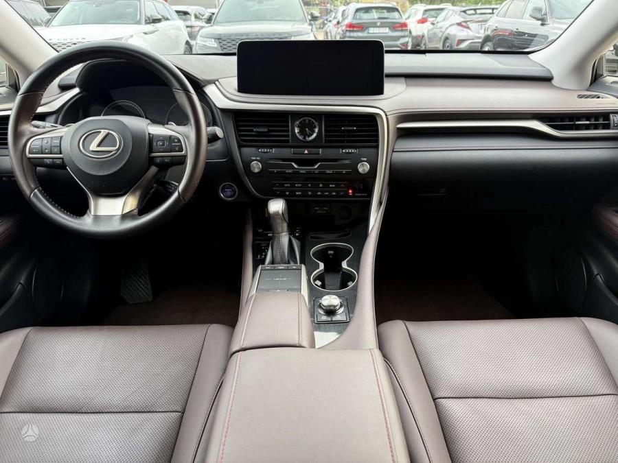 Brūns Lexus RX 450h 2021 Viļņa, ar dzinēja tilpumu 3.46 L un nobraukumu 110 tūkst. km par 40000 €, foto 49 vietnē AUTOMOTO.COM.LV