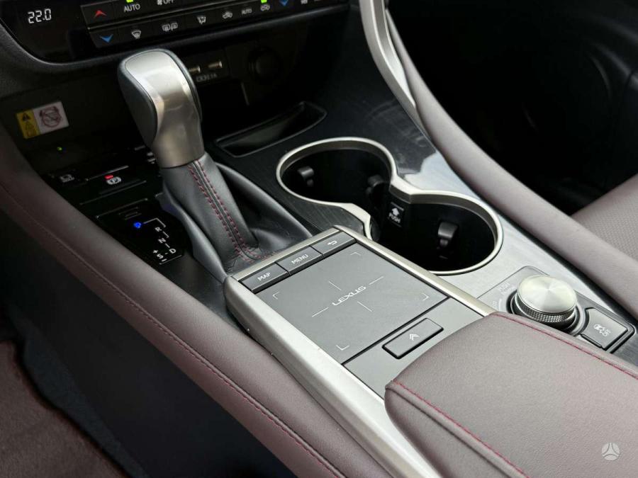 Brūns Lexus RX 450h 2021 Viļņa, ar dzinēja tilpumu 3.46 L un nobraukumu 110 tūkst. km par 40000 €, foto 57 vietnē AUTOMOTO.COM.LV