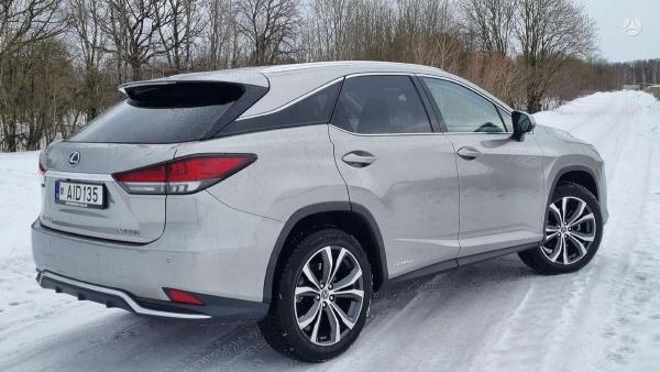 Brūns Lexus RX 450h 2022 Viļņa, ar dzinēja tilpumu 3.46 L un nobraukumu 123 tūkst. km par 37300 €, foto 11 vietnē AUTOMOTO.COM.LV