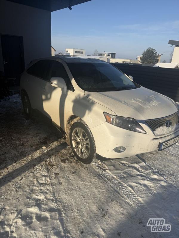 Lexus RX 450h 2010 in Vilnius, with an engine capacity of 3.50 L and mileage of 310 thousand km for 10000 €, photo 2 on AUTOMOTO.COM.LV
