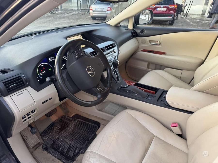 Lexus RX 450h 2010 Viļņa, ar dzinēja tilpumu 3.50 L un nobraukumu 228 tūkst. km par 10150 €, foto 8 vietnē AUTOMOTO.COM.LV