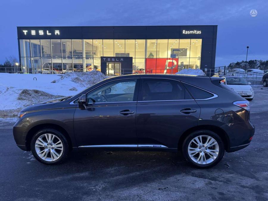 Lexus RX 450h 2010 Viļņa, ar dzinēja tilpumu 3.50 L un nobraukumu 228 tūkst. km par 10300 €, foto 1 vietnē AUTOMOTO.COM.LV