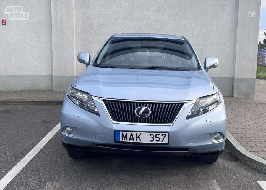 Lexus RX 450h 2010 Viļņa, ar dzinēja tilpumu 3.50 L un nobraukumu 359 tūkst. km par 9600 €, foto 1 vietnē AUTOMOTO.COM.LV