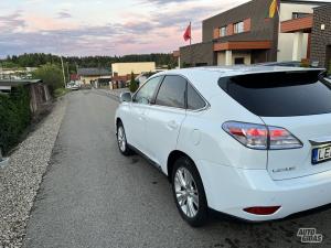 Lexus RX 450h 2010 in Vilnius, with an engine capacity of 3.50 L and mileage of 268 thousand km for 10600 €, photo 8 on AUTOMOTO.COM.LV