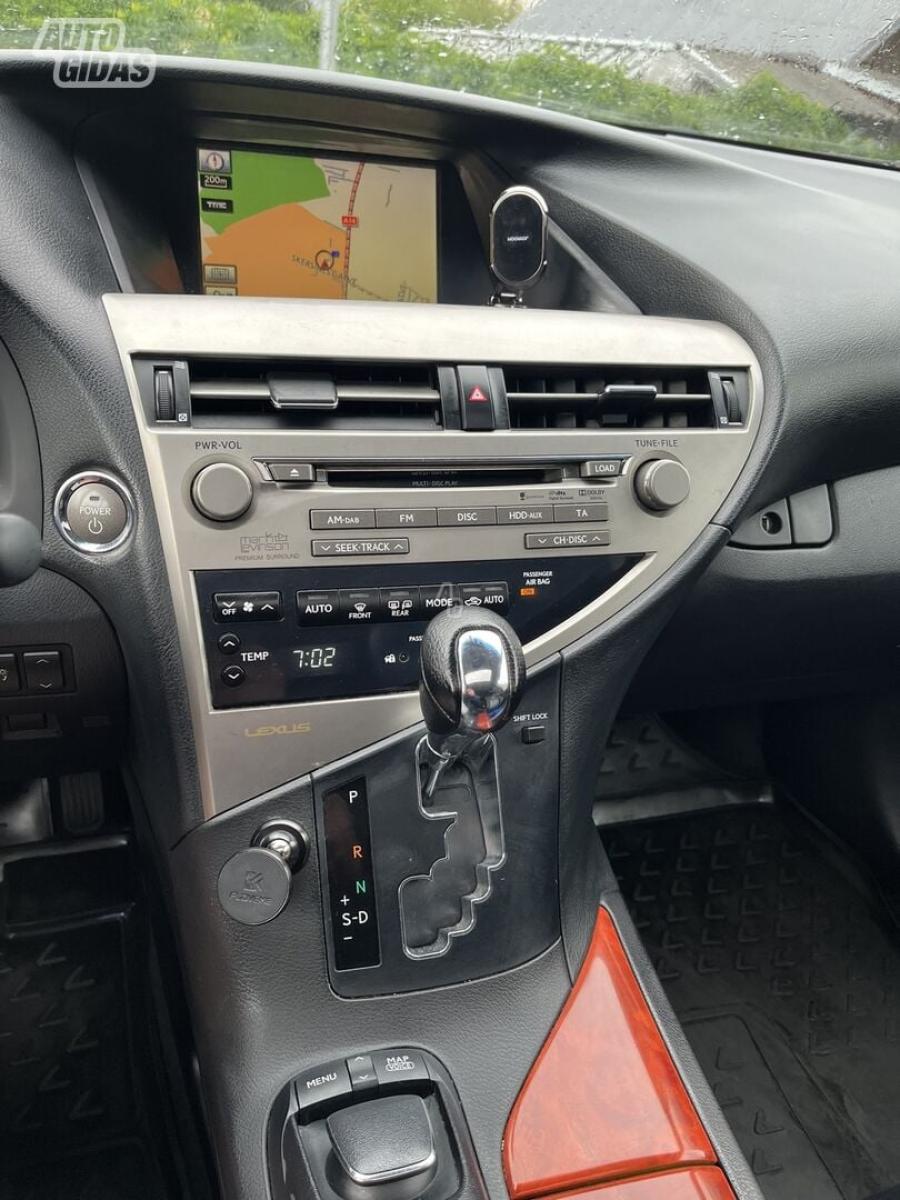 Lexus RX 450h 2010 in Vilnius, with an engine capacity of 3.50 L and mileage of 268 thousand km for 10600 €, photo 18 on AUTOMOTO.COM.LV