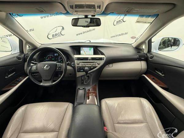 Lexus RX 450h 2010 in Vilnius, with an engine capacity of 3.46 L and mileage of 368 thousand km for 10900 €, photo 4 on AUTOMOTO.COM.LV
