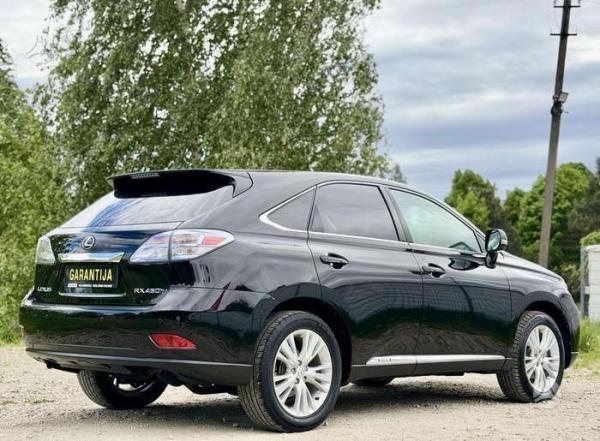 Lexus RX 450h 2011 in Siauliai, with an engine capacity of 3.50 L and mileage of 240 thousand km for 13999 €, photo 4 on AUTOMOTO.COM.LV
