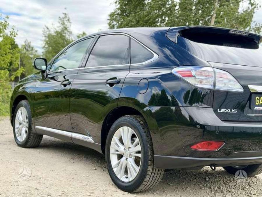 Lexus RX 450h 2011 Šauļi, ar dzinēja tilpumu 3.50 L un nobraukumu 240 tūkst. km par 13999 €, foto 8 vietnē AUTOMOTO.COM.LV