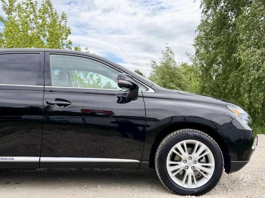 Lexus RX 450h 2011 Šauļi, ar dzinēja tilpumu 3.50 L un nobraukumu 240 tūkst. km par 13999 €, foto 11 vietnē AUTOMOTO.COM.LV