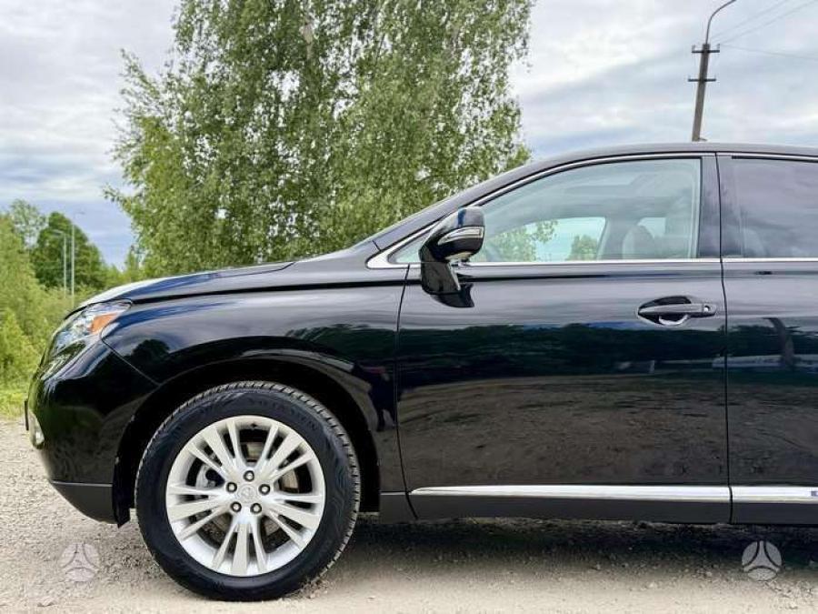 Lexus RX 450h 2011 Šauļi, ar dzinēja tilpumu 3.50 L un nobraukumu 240 tūkst. km par 13999 €, foto 12 vietnē AUTOMOTO.COM.LV