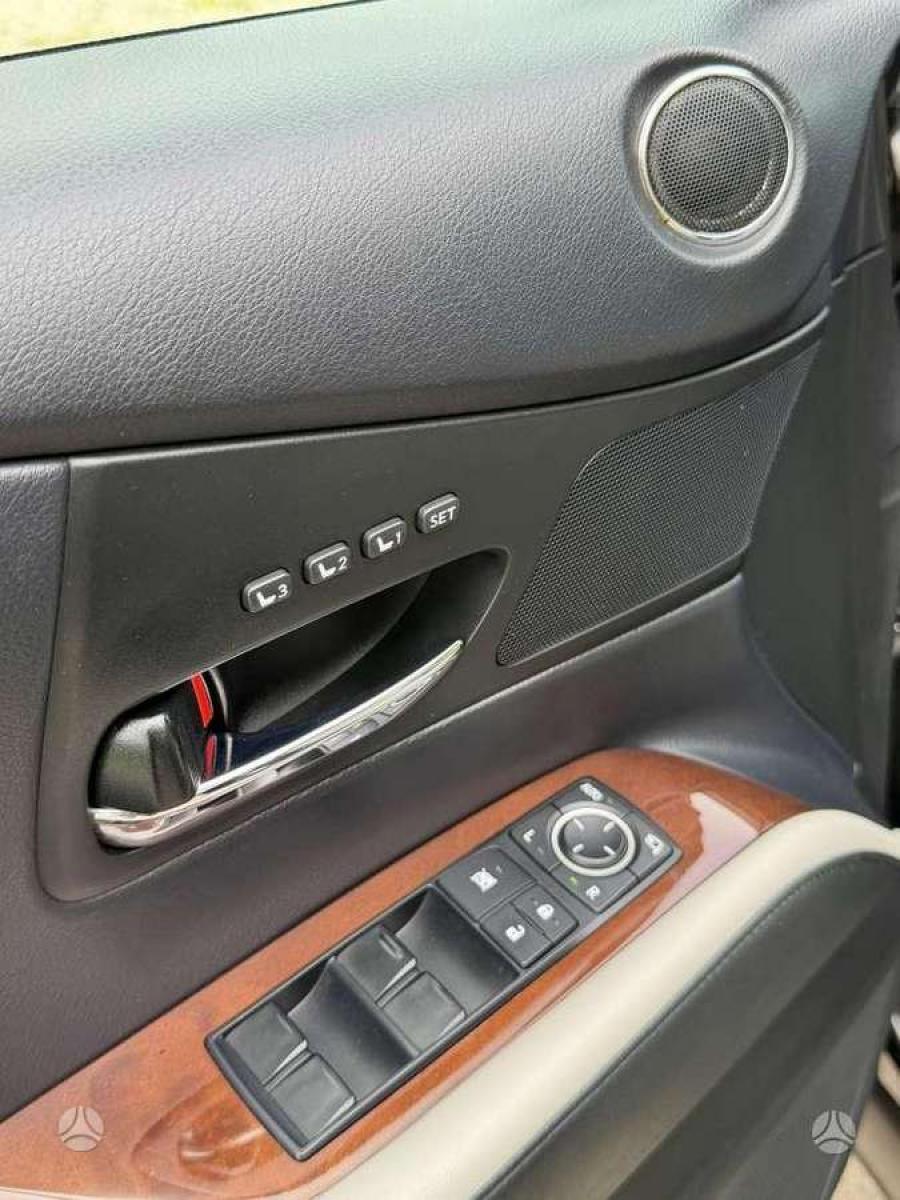 Lexus RX 450h 2011 Šauļi, ar dzinēja tilpumu 3.50 L un nobraukumu 240 tūkst. km par 13999 €, foto 35 vietnē AUTOMOTO.COM.LV