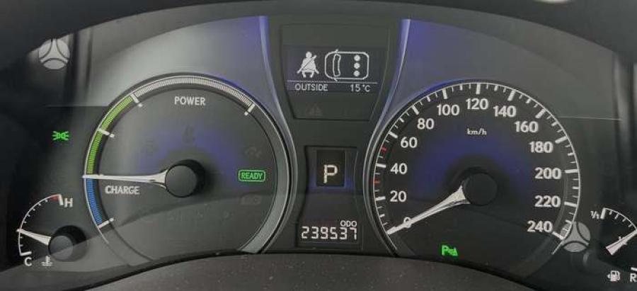 Lexus RX 450h 2011 Šauļi, ar dzinēja tilpumu 3.50 L un nobraukumu 240 tūkst. km par 13999 €, foto 37 vietnē AUTOMOTO.COM.LV