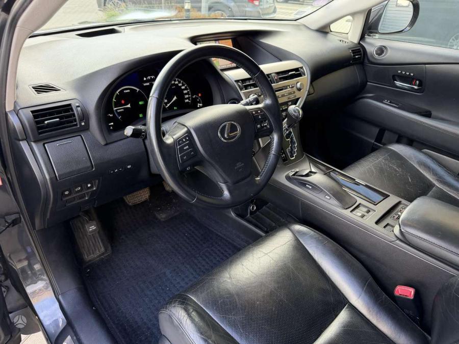 Lexus RX 450h 2011 in Vilnius, with an engine capacity of 3.50 L and mileage of 194 thousand km for 14999 €, photo 9 on AUTOMOTO.COM.LV