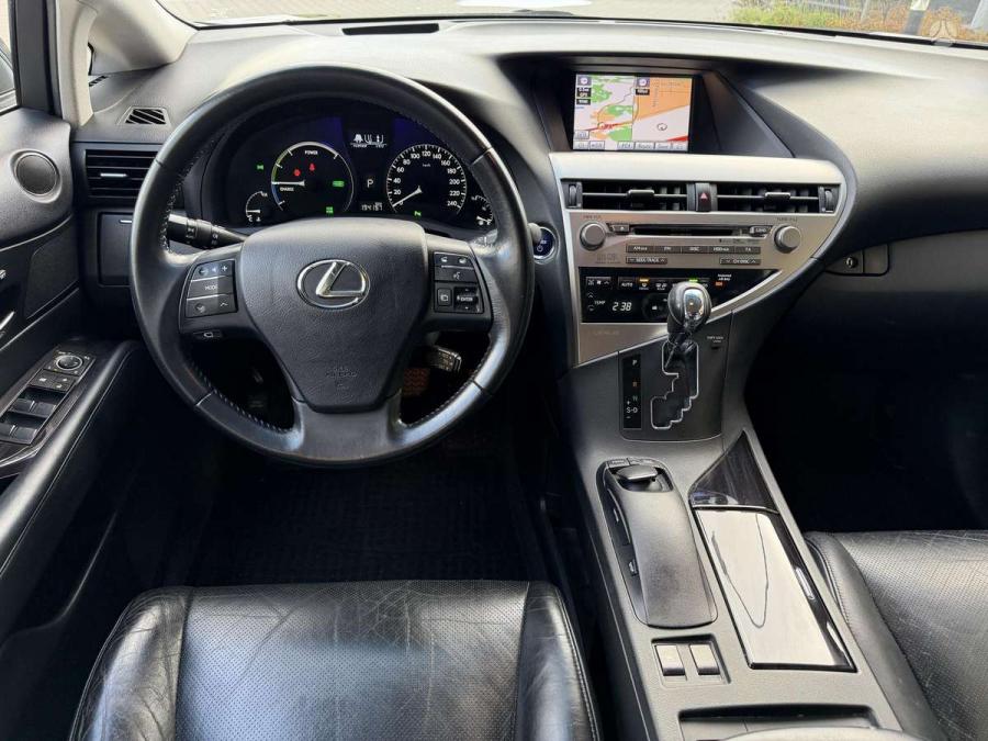 Lexus RX 450h 2011 in Vilnius, with an engine capacity of 3.50 L and mileage of 194 thousand km for 14999 €, photo 11 on AUTOMOTO.COM.LV