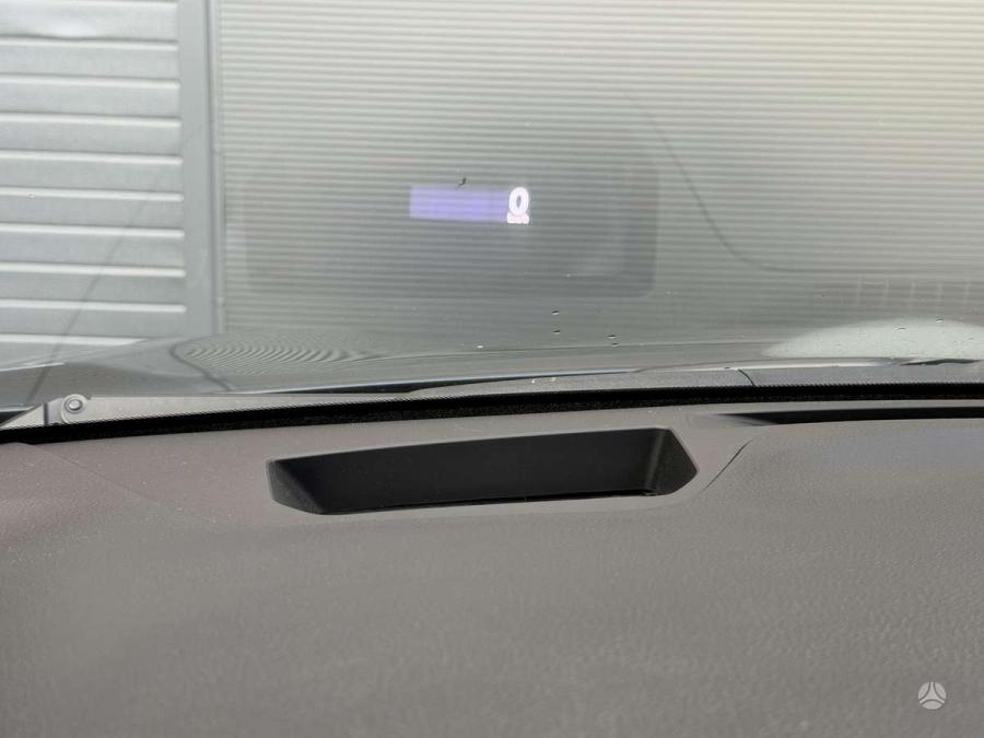 Lexus RX 450h 2011 in Vilnius, with an engine capacity of 3.50 L and mileage of 194 thousand km for 14999 €, photo 28 on AUTOMOTO.COM.LV