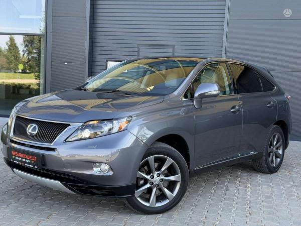 Lexus RX 450h 2012 in Vilnius on AUTOMOTO.COM.LV Lexus RX 450h 2012 in Vilnius, with an engine capacity of 3.46 L and mileage of 250 thousand km for 13999 €, photo 1 on AUTOMOTO.COM.LV