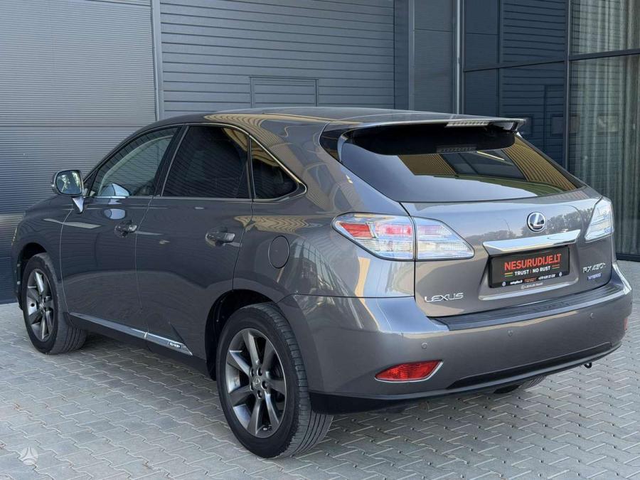 Lexus RX 450h 2012 in Vilnius, with an engine capacity of 3.46 L and mileage of 250 thousand km for 13999 €, photo 4 on AUTOMOTO.COM.LV