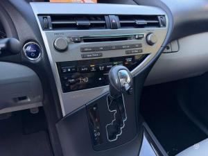 Lexus RX 450h 2012 in Vilnius, with an engine capacity of 3.46 L and mileage of 250 thousand km for 13999 €, photo 13 on AUTOMOTO.COM.LV