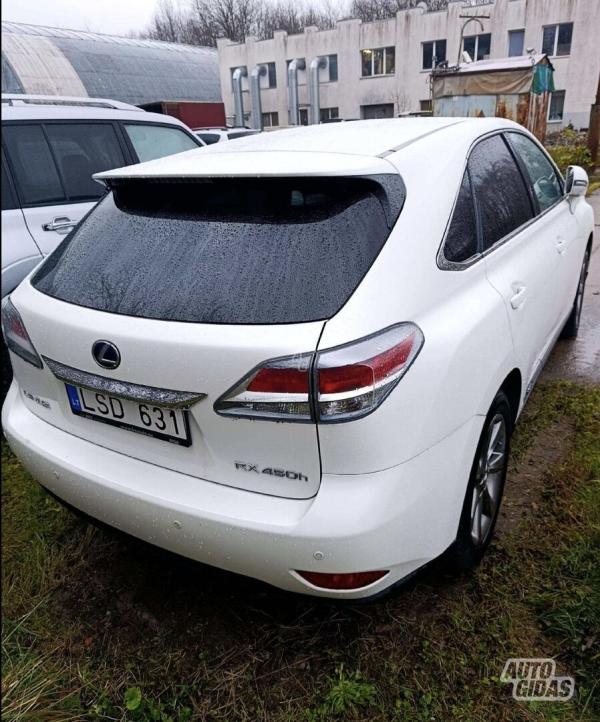 Lexus RX 450h 2013 Viļņa, ar dzinēja tilpumu 3.50 L un nobraukumu 177 tūkst. km par 17000 €, foto 4 vietnē AUTOMOTO.COM.LV