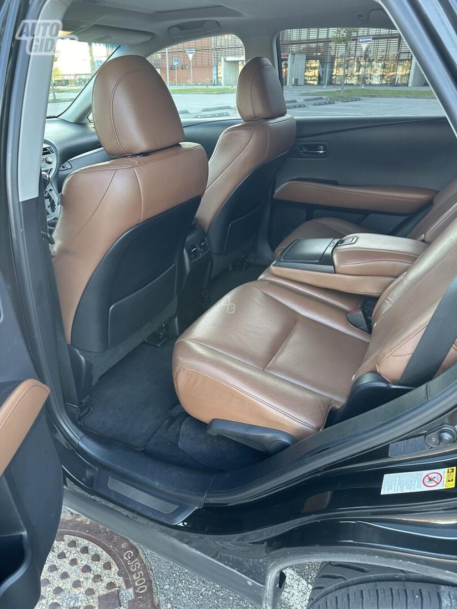 Lexus RX 450h 2013 in Klaipeda, with an engine capacity of 3.50 L and mileage of 310 thousand km for 14750 €, photo 13 on AUTOMOTO.COM.LV