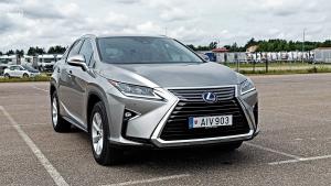 Lexus RX 450h 2016 in Vilnius, with an engine capacity of 3.50 L and mileage of 151 thousand km for 27900 €, photo 3 on AUTOMOTO.COM.LV