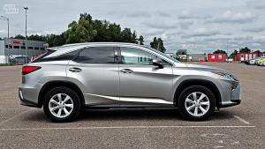 Lexus RX 450h 2016 in Vilnius, with an engine capacity of 3.50 L and mileage of 151 thousand km for 27900 €, photo 9 on AUTOMOTO.COM.LV