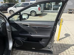 Lexus RX 450h 2017 in Taurage, with an engine capacity of 2.90 L and mileage of 229 thousand km for 26500 €, photo 33 on AUTOMOTO.COM.LV
