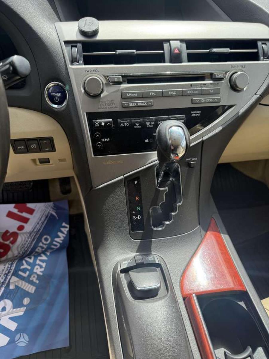 Green Lexus RX 450h 2010 in Vilnius, with an engine capacity of 3.46 L and mileage of 377 thousand km for 7600 €, photo 15 on AUTOMOTO.COM.LV