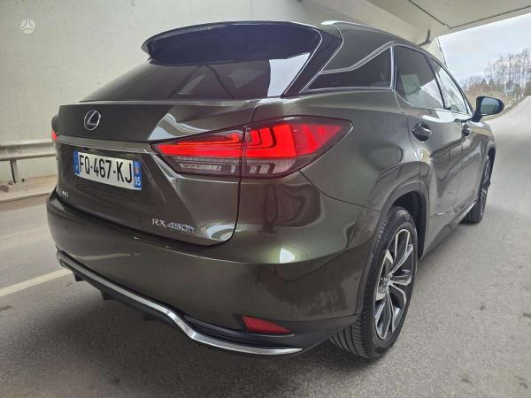 Zaļš Lexus RX 450h 2020 Marijampole, ar dzinēja tilpumu 3.46 L un nobraukumu 167 tūkst. km par 41950 €, foto 6 vietnē AUTOMOTO.COM.LV