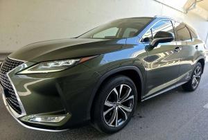 Green Lexus RX 450h 2020 in Marijampole, with an engine capacity of 3.46 L and mileage of 167 thousand km for 39995 €, photo 3 on AUTOMOTO.COM.LV