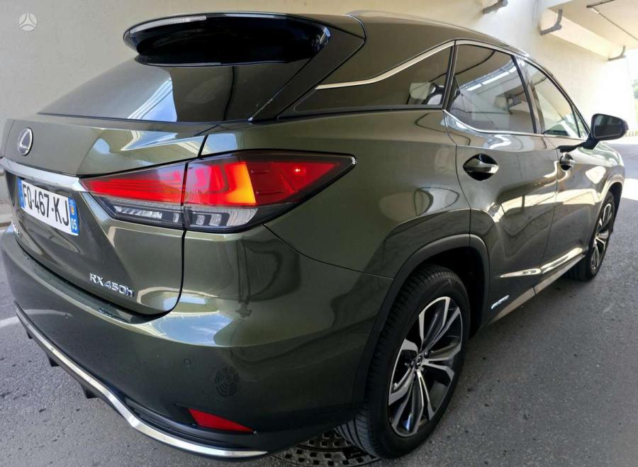 Green Lexus RX 450h 2020 in Marijampole, with an engine capacity of 3.46 L and mileage of 167 thousand km for 39995 €, photo 9 on AUTOMOTO.COM.LV