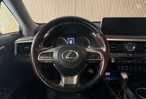 Zaļš Lexus RX 450h 2022 Viļņa, ar dzinēja tilpumu 3.46 L un nobraukumu 124 tūkst. km par 42500 €, foto 10 vietnē AUTOMOTO.COM.LV