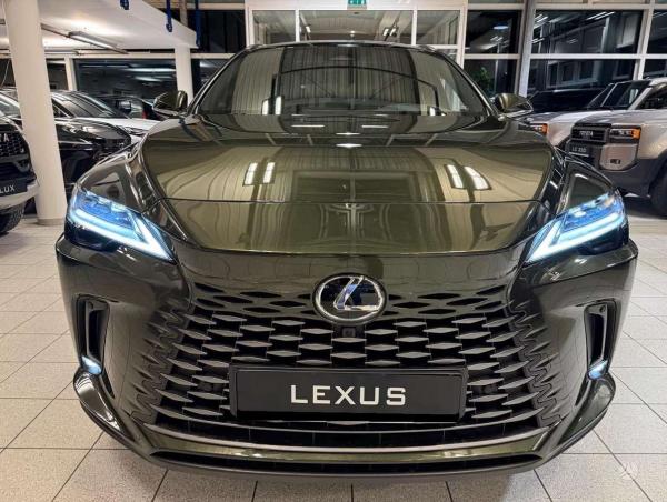 Zaļš Lexus RX 450h 2023 Viļņa, ar dzinēja tilpumu 2.49 L un nobraukumu 92 tūkst. km par 61000 €, foto 2 vietnē AUTOMOTO.COM.LV
