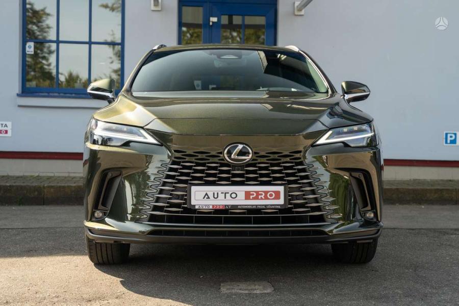 Зеленый Лексус RX 450h 2023 в Вильнюс, объемом двигателя 2.49 л и пробегом 104 тыс. км за 55500 €, фото 1 на AUTOMOTO.COM.LV