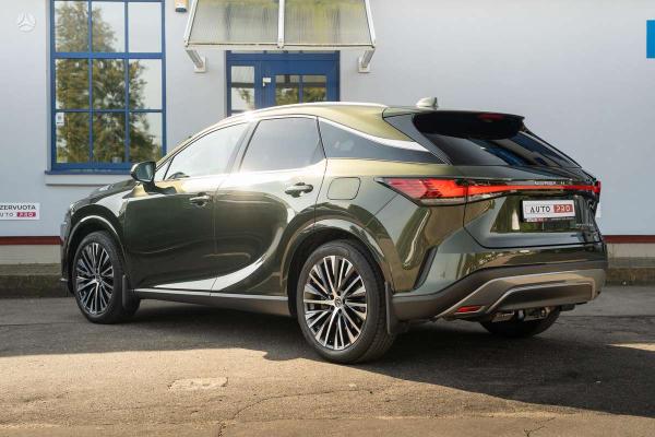Zaļš Lexus RX 450h 2023 Viļņa, ar dzinēja tilpumu 2.49 L un nobraukumu 104 tūkst. km par 55500 €, foto 3 vietnē AUTOMOTO.COM.LV