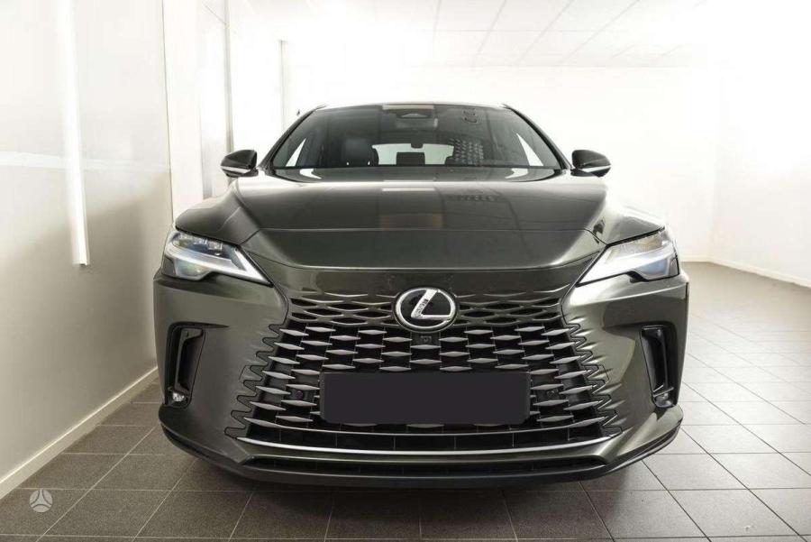 Zaļš Lexus RX 450h 2023 Viļņa, ar dzinēja tilpumu 2.49 L un nobraukumu 66 tūkst. km par 61900 €, foto 3 vietnē AUTOMOTO.COM.LV