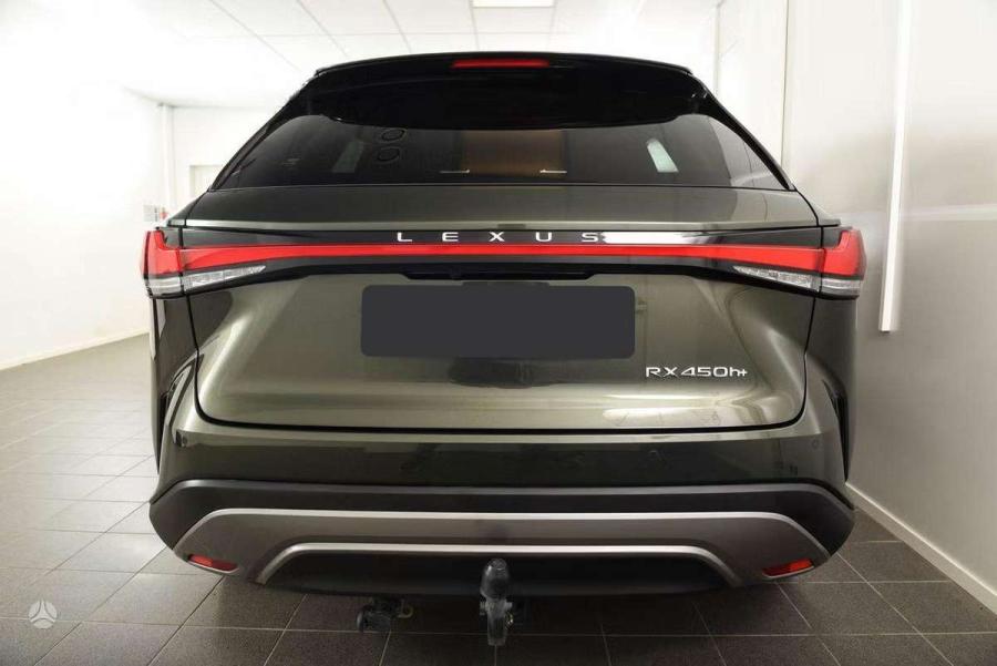 Zaļš Lexus RX 450h 2023 Viļņa, ar dzinēja tilpumu 2.49 L un nobraukumu 66 tūkst. km par 61900 €, foto 5 vietnē AUTOMOTO.COM.LV