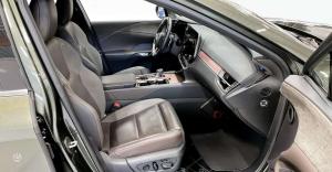 Zaļš Lexus RX 450h 2023 Viļņa, ar dzinēja tilpumu 2.49 L un nobraukumu 55 tūkst. km par 62000 €, foto 8 vietnē AUTOMOTO.COM.LV