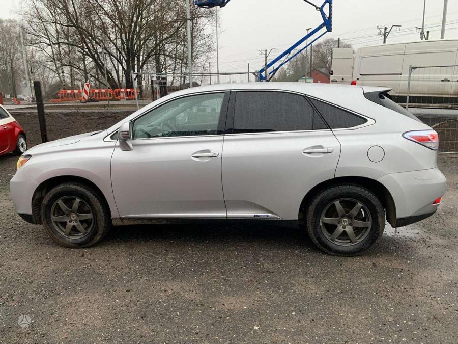 Pelēks Lexus RX 450h 2009 Rīga, ar dzinēja tilpumu 0.00 L un nobraukumu 258 tūkst. km par 7900 €, foto 5 vietnē AUTOMOTO.COM.LV