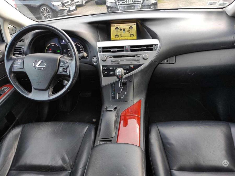 Pelēks Lexus RX 450h 2009 Panevēža, ar dzinēja tilpumu 3.46 L un nobraukumu 279 tūkst. km par 9500 €, foto 16 vietnē AUTOMOTO.COM.LV