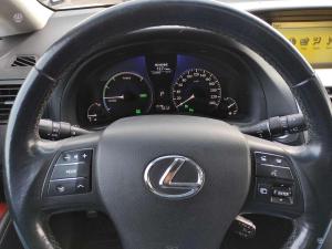 Pelēks Lexus RX 450h 2009 Panevēža, ar dzinēja tilpumu 3.46 L un nobraukumu 279 tūkst. km par 9500 €, foto 26 vietnē AUTOMOTO.COM.LV